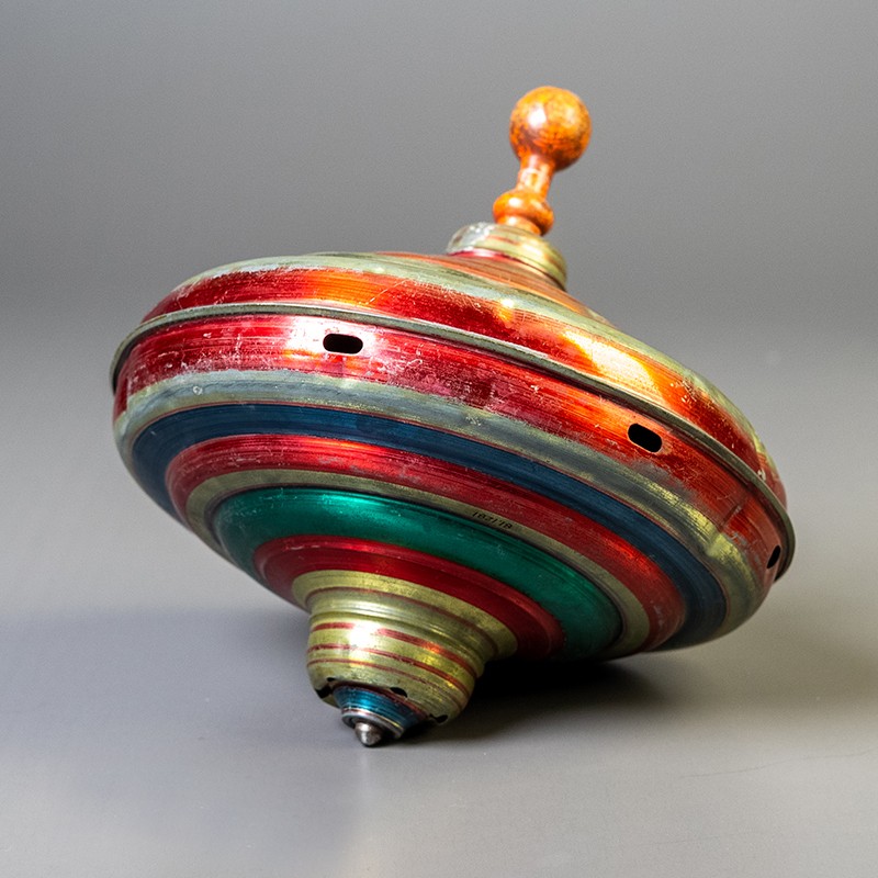 Spinning Tops ForeverSpin Cast Iron Spinning Top - World Famous ...